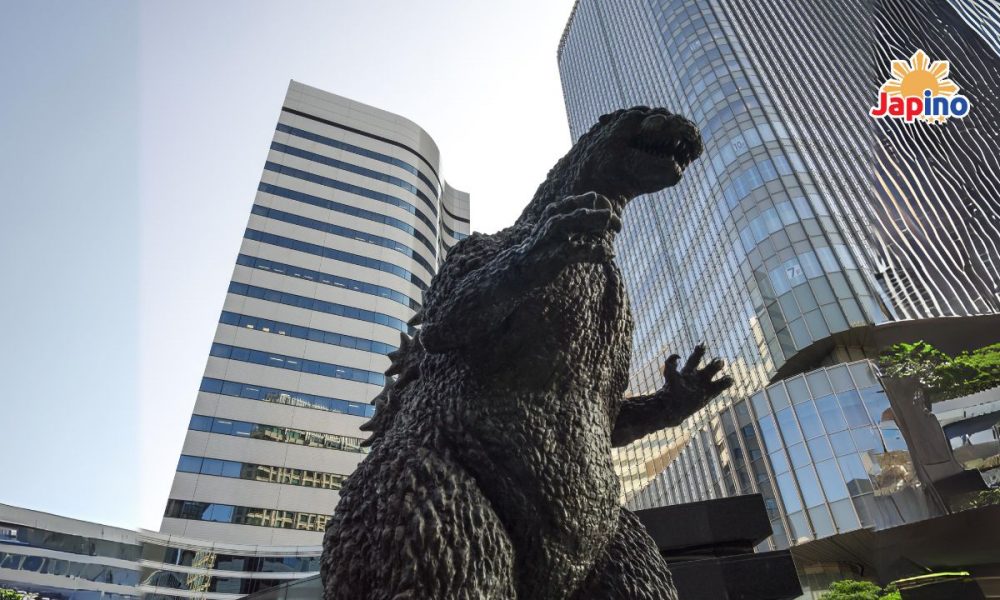 GODZILLA MODEL IN HIROSHIMA - Japino.net